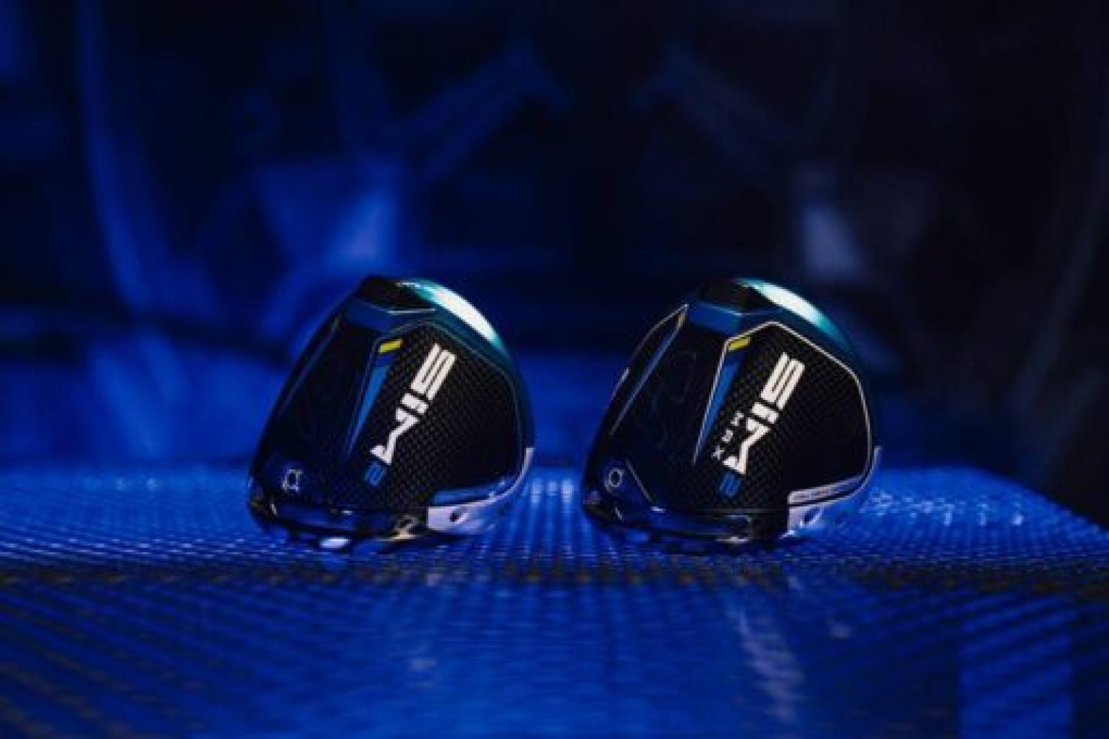 Siêu thị bán các loại dụng cụ gậy đánh chơi golf dành cho mọi golfer ...