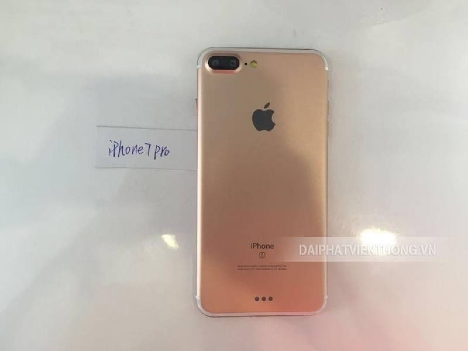 Mô hình điện thoại Iphone 7
